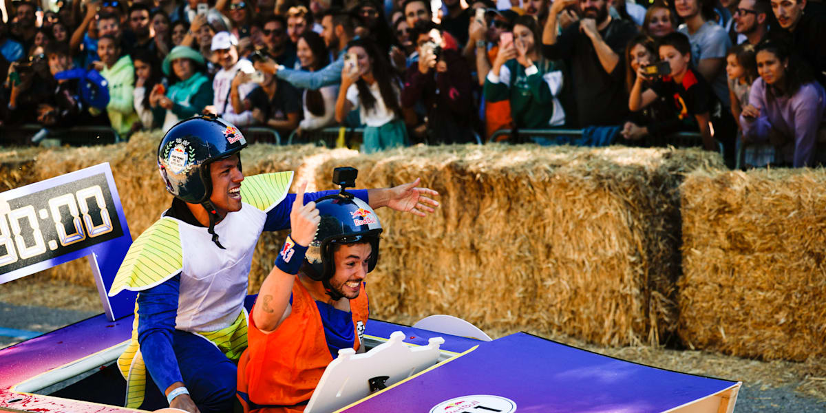 Así fue el show de TheGrefg en el Gran Premio Red Bull Autos Locos