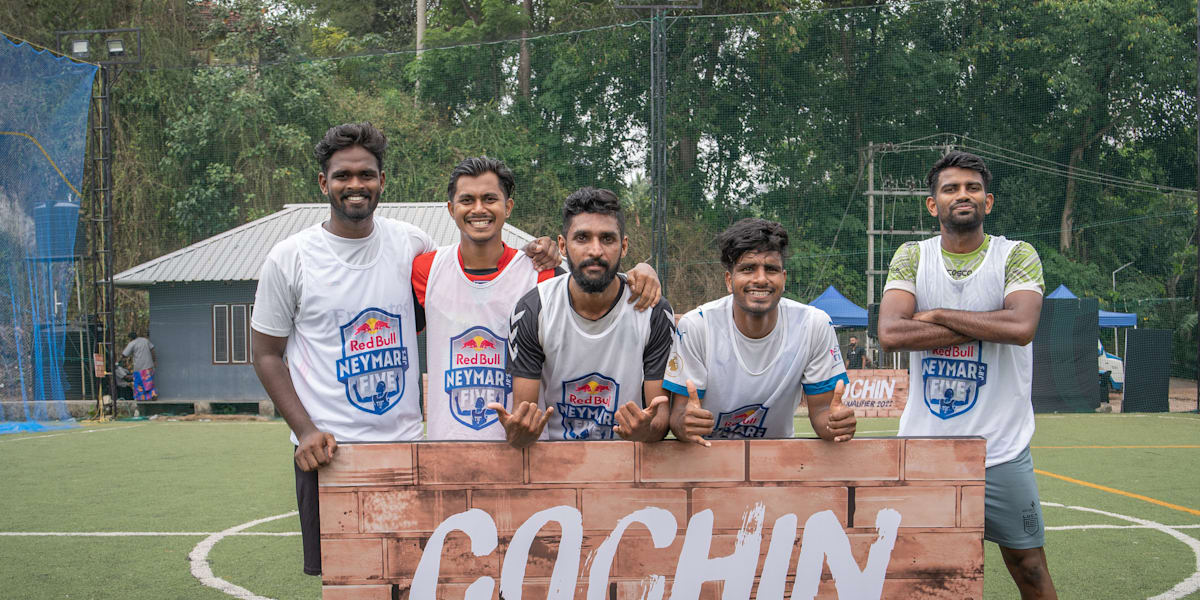 Black and White Cochin: Football club from Kochi