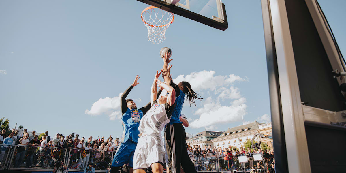 6 Best Basketball Offensive Strategies to Help You Win