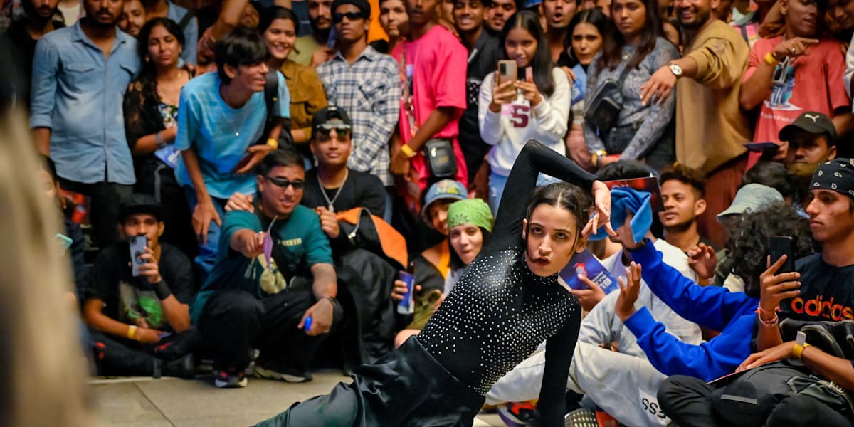 Anushi Singh: Dancer and waacking artist from Mumbai