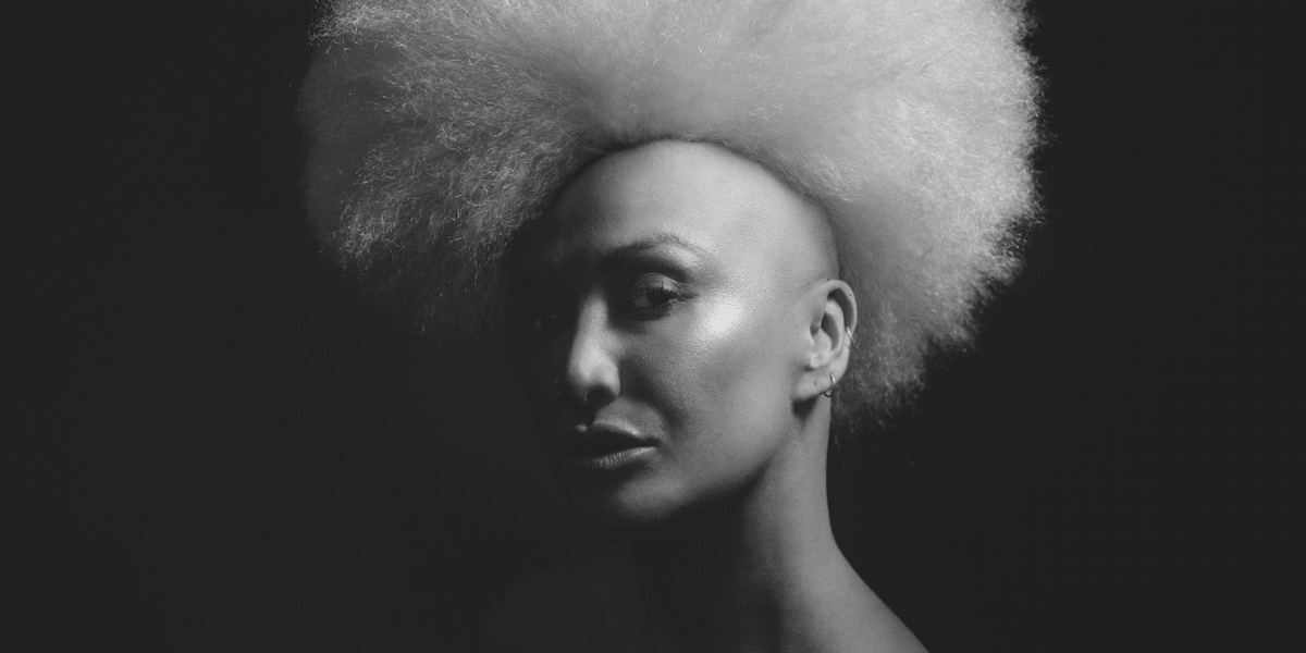 Lady Blackbird Interview