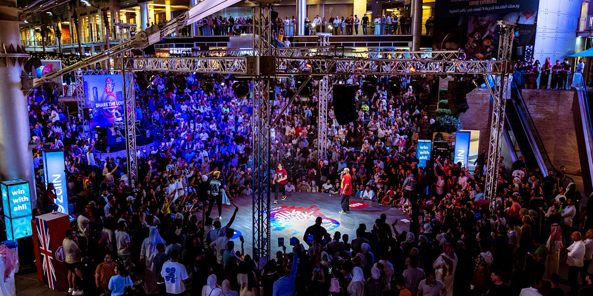 Meet Jordan’s Top 16 Dancers