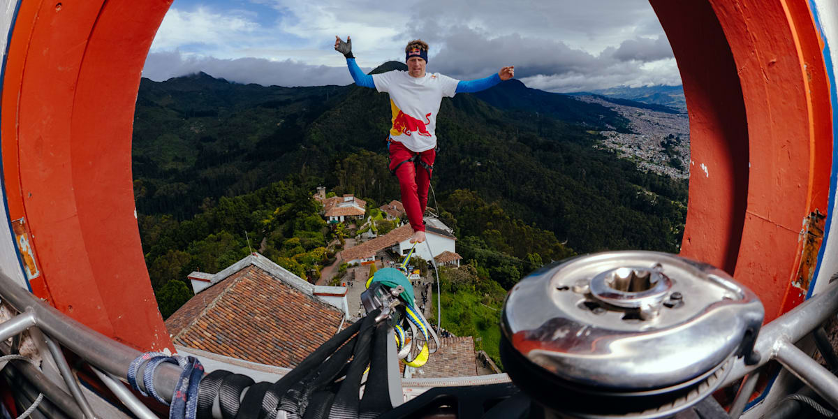 Jaan Roose Cruza Bogotá en un Slackline de 1.5km