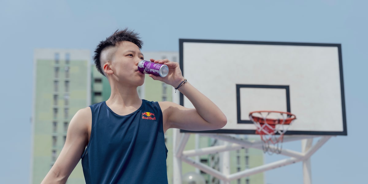 奥地利Red Bull为你添翼