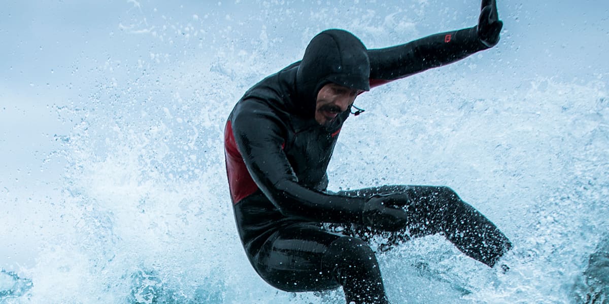 Surfing Antarctica: Ramón Navarro heads south – extra