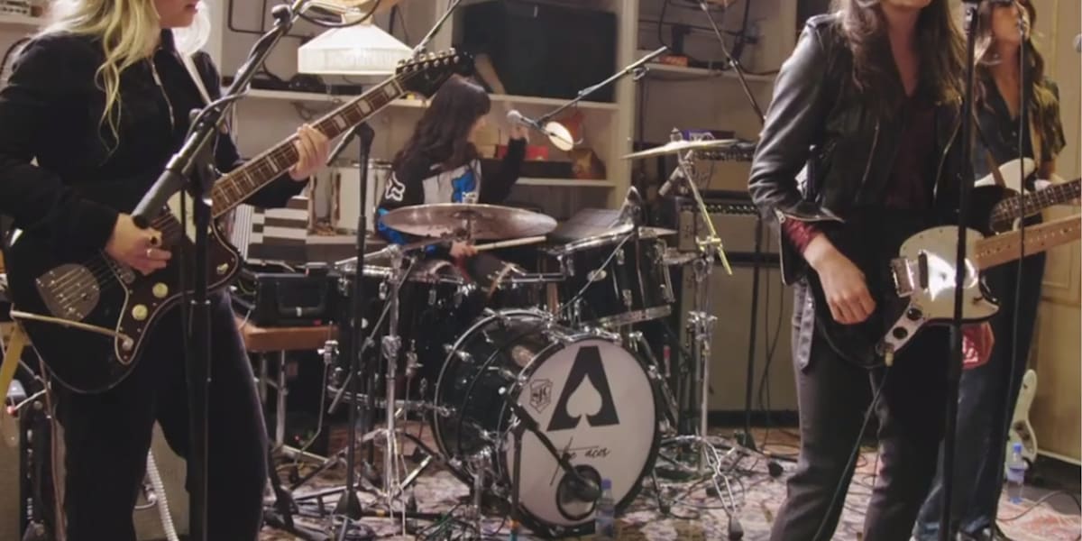 Analog in Vienna S1 E5: The Aces live – video