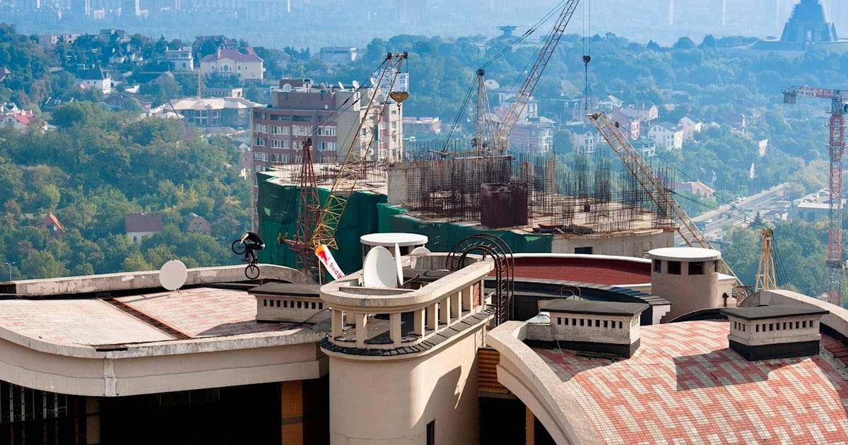 Vasya takes part in secret project