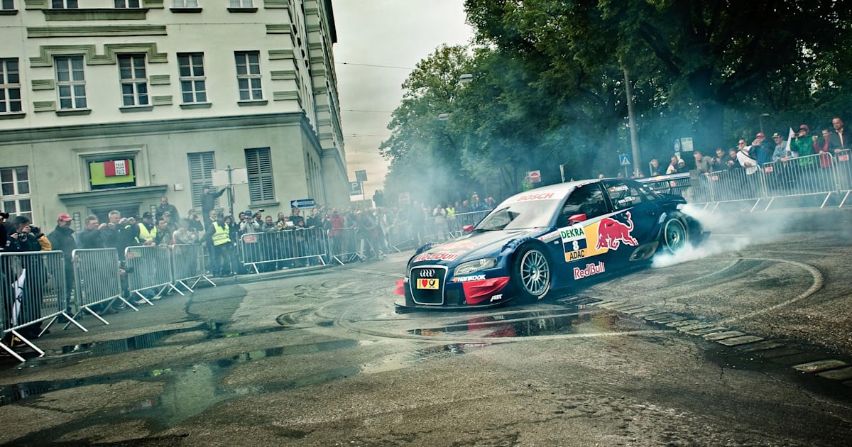 An interview with Martin Tomczyk