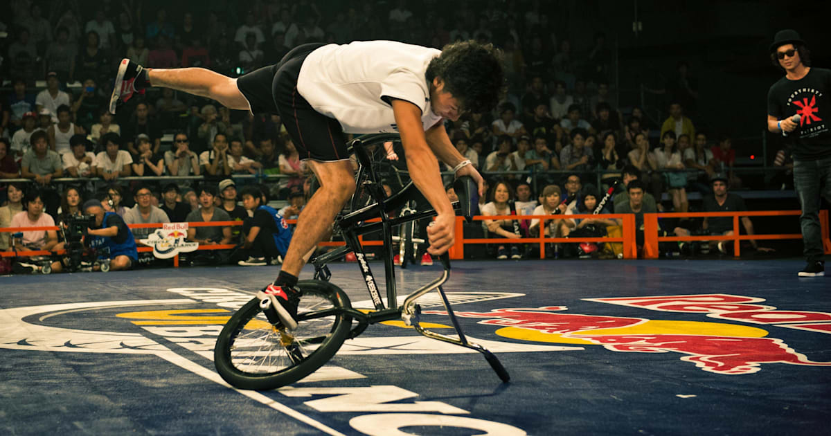 Red Bull Circle of Balance - Gomez großartig