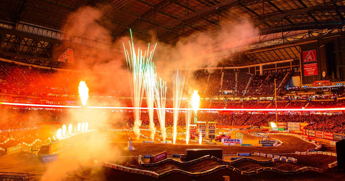 Supercross: Honda dominates in Phoenix