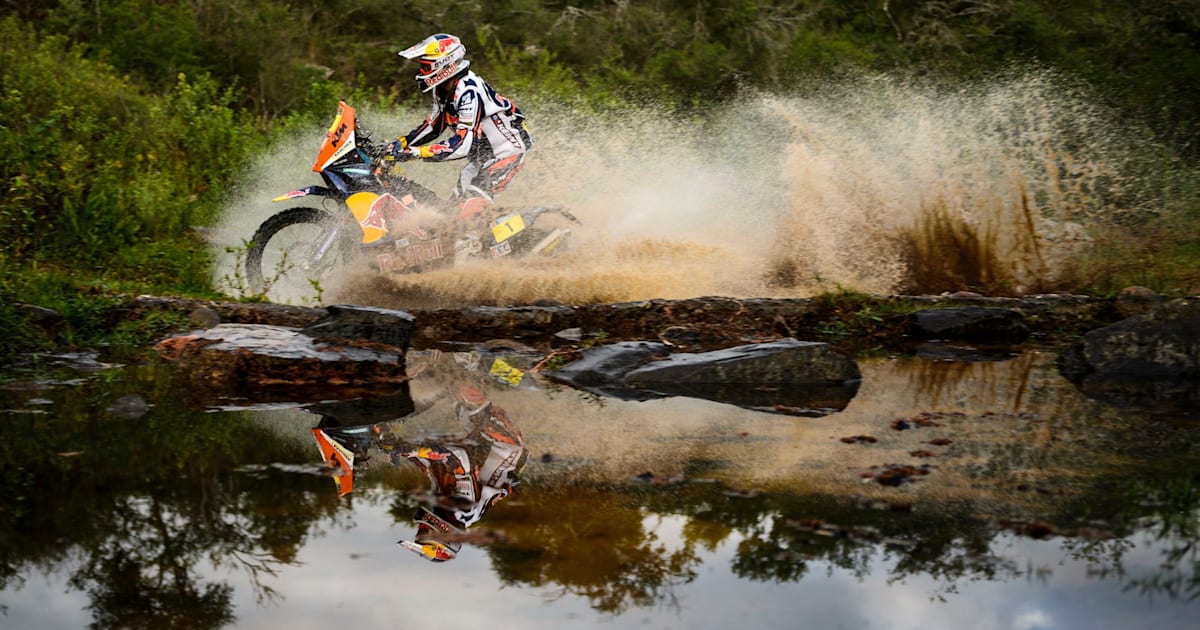 Rocks and shocks | Dakar Rally Day 10 video