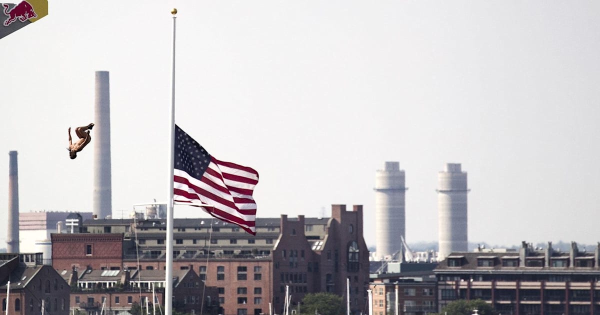 Red Bull Cliff Diving - Boston