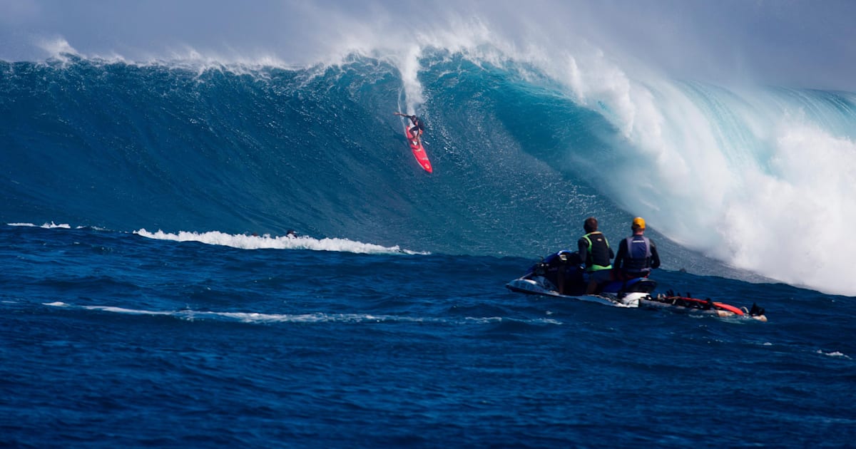 Ian Walsh trainiert für die Big Waves
