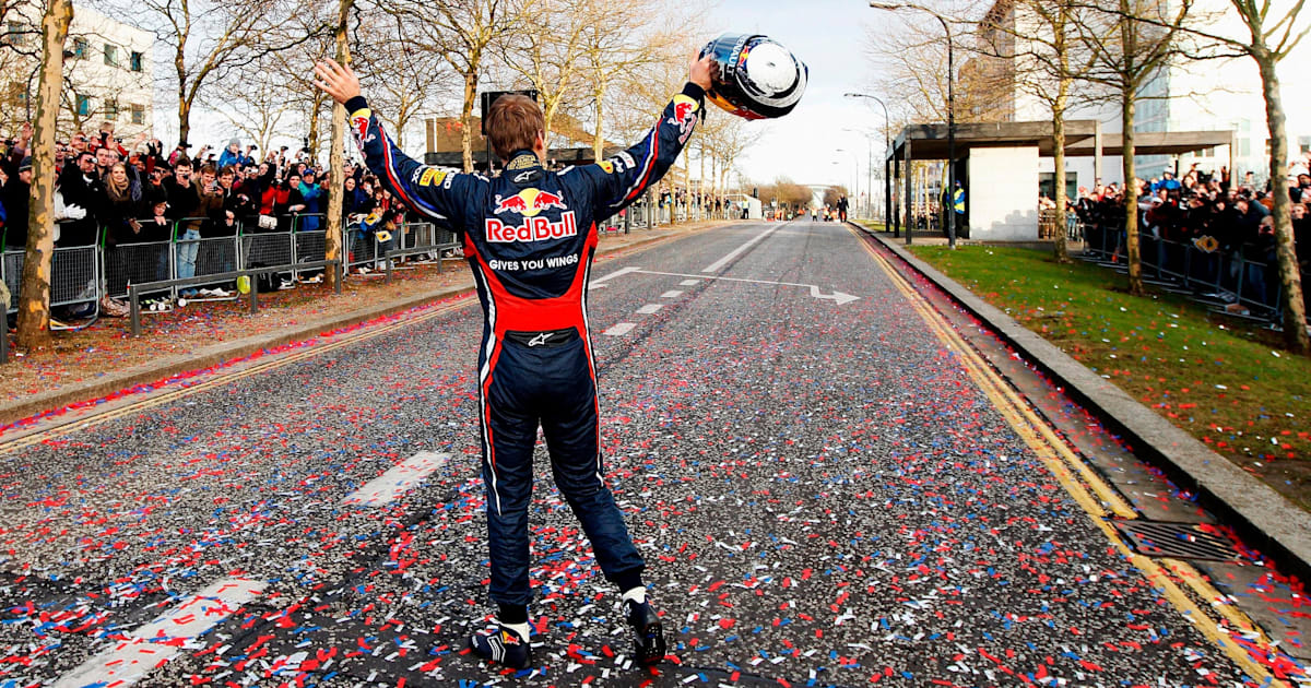 Vettel & Webber hit Milton Keynes for a Home Run