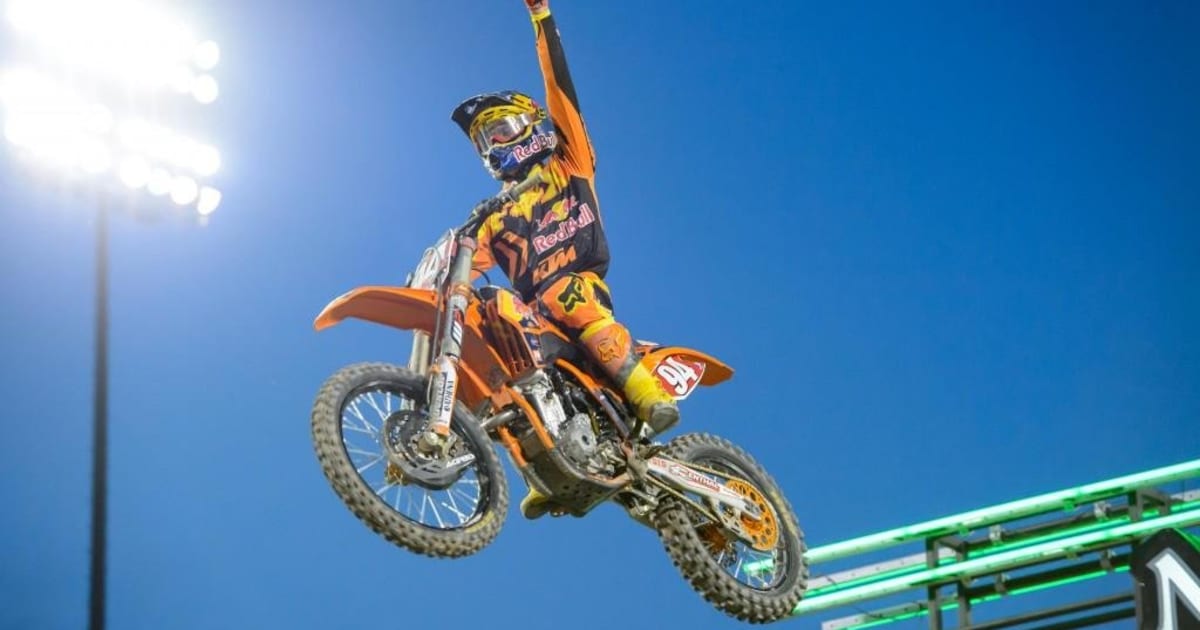 Video: Ken Roczen Triumphant in Las Vegas