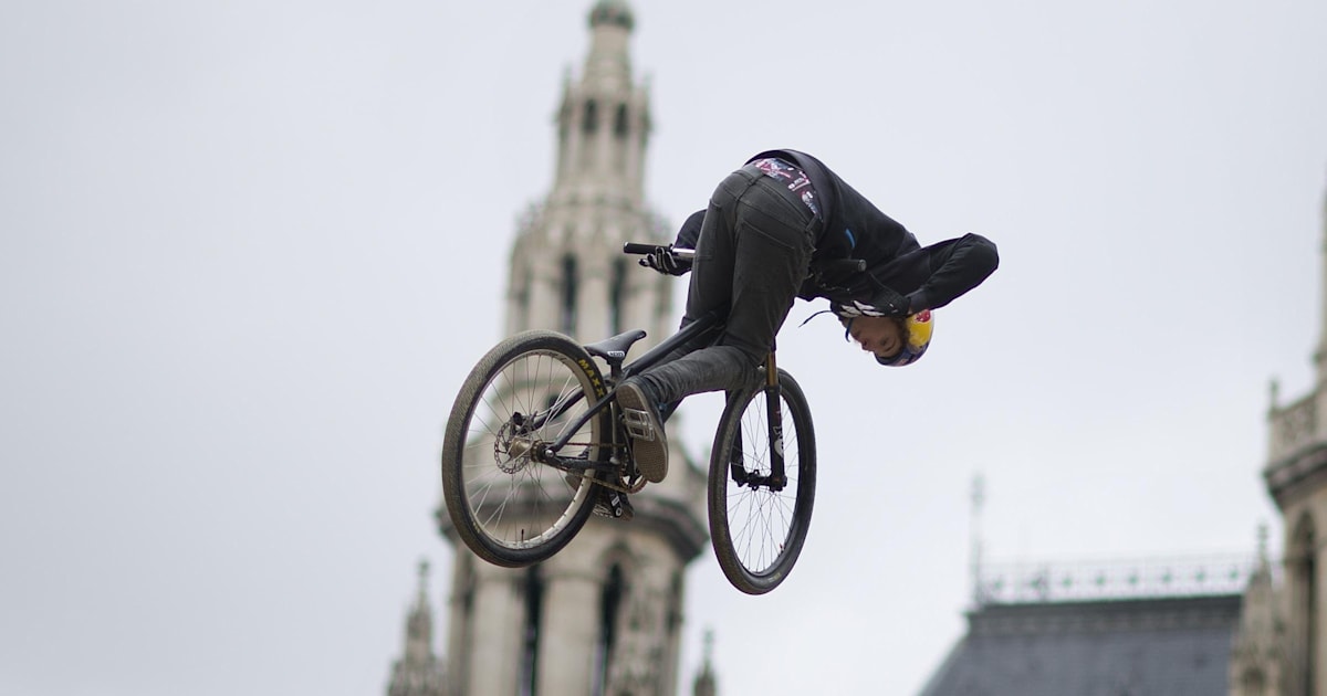 FISE Montpellier: Sam Pilgrim grabs the win