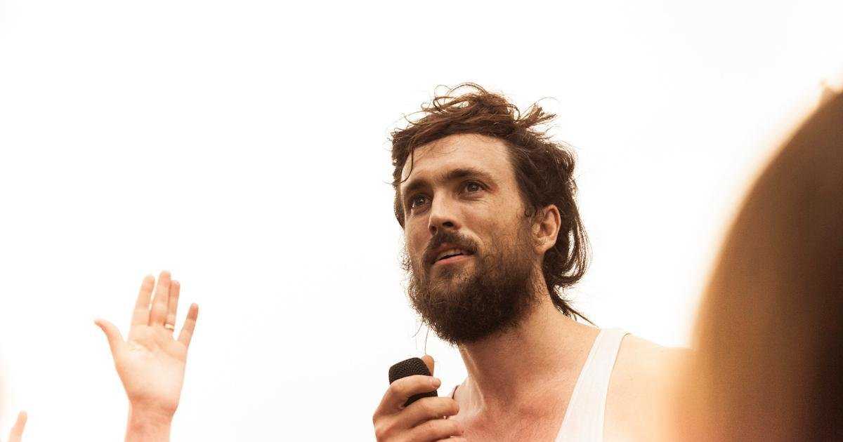 Listen: Edward Sharpe's New Song 'This Life'