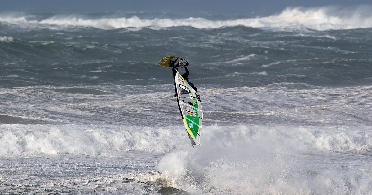 10 windsurfers, 3 extreme stormen, 1 kampioen!