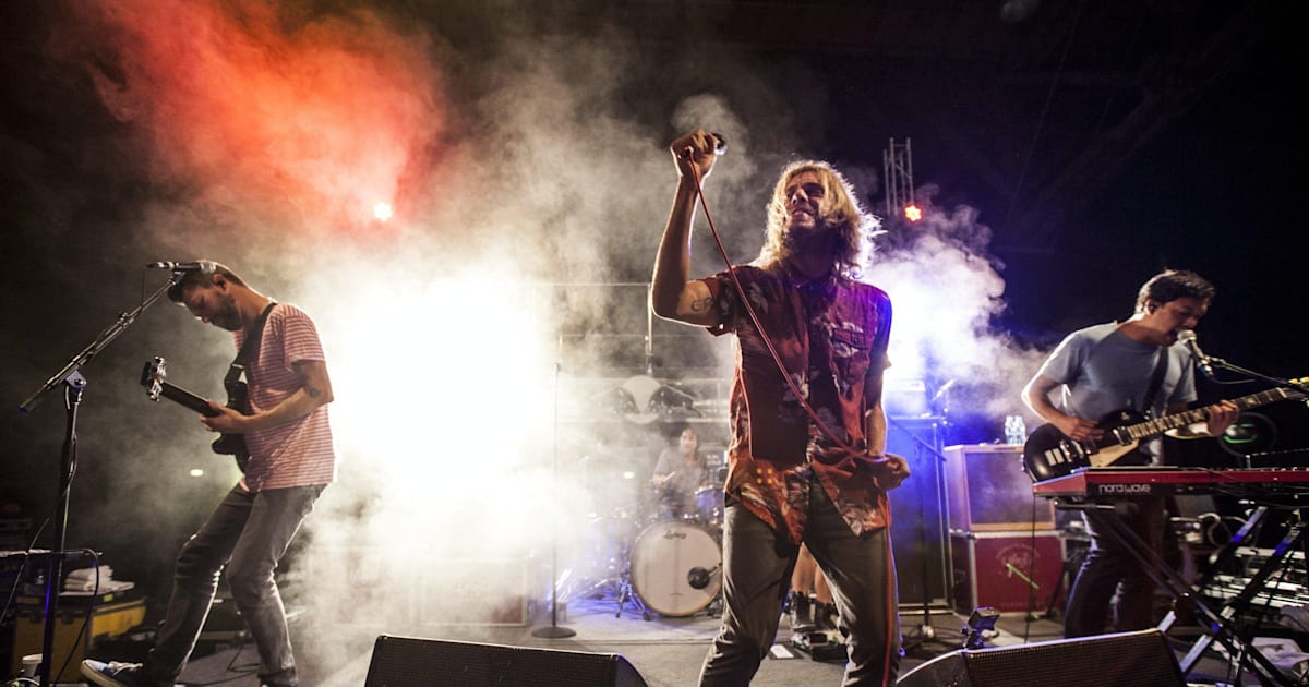 AWOLNATION - Sail (live)