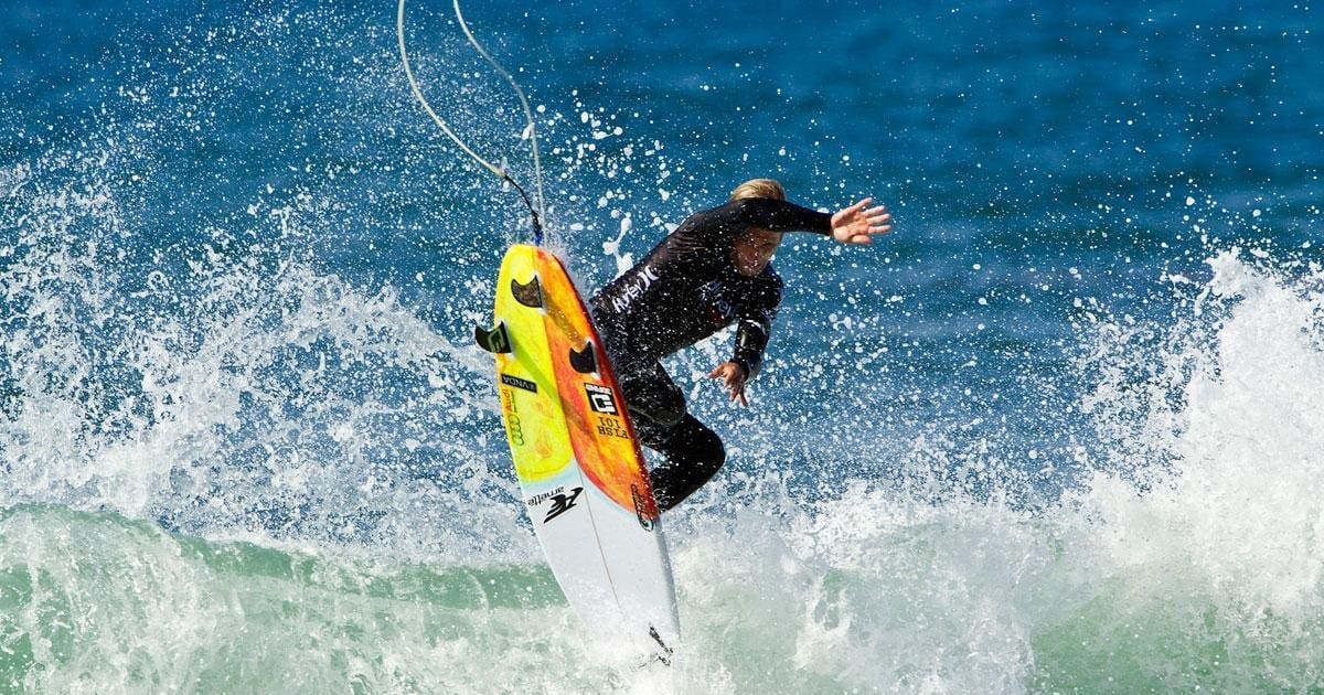 Como voltar o seu primeiro aéreo no surfe