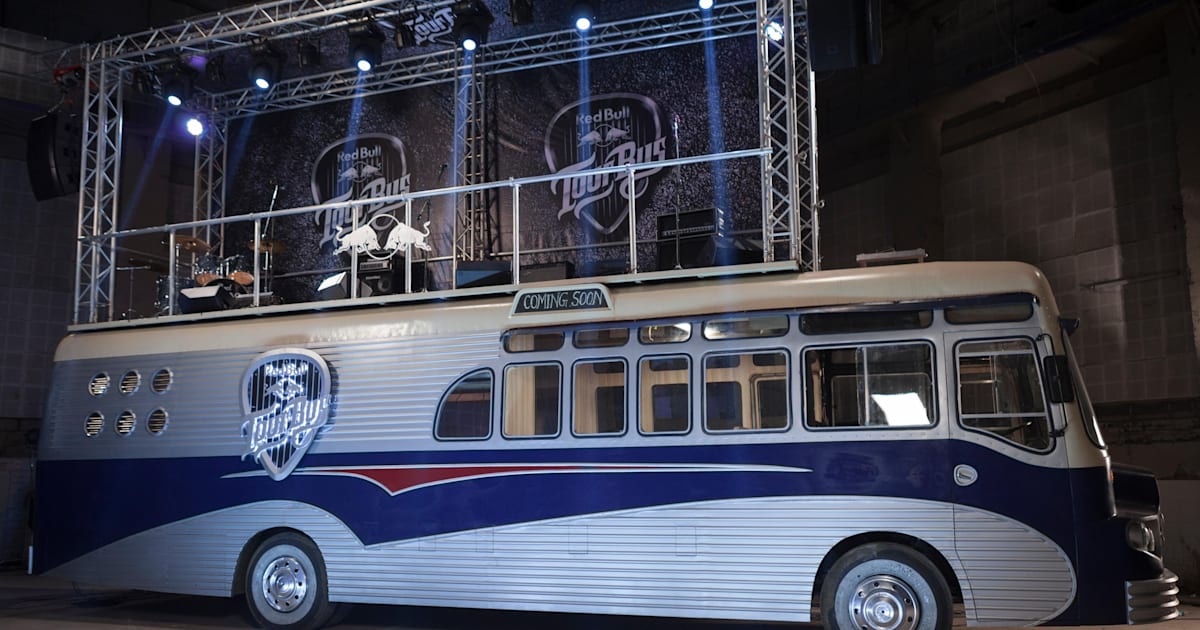 The Red Bull Tour Bus – Launch Gig