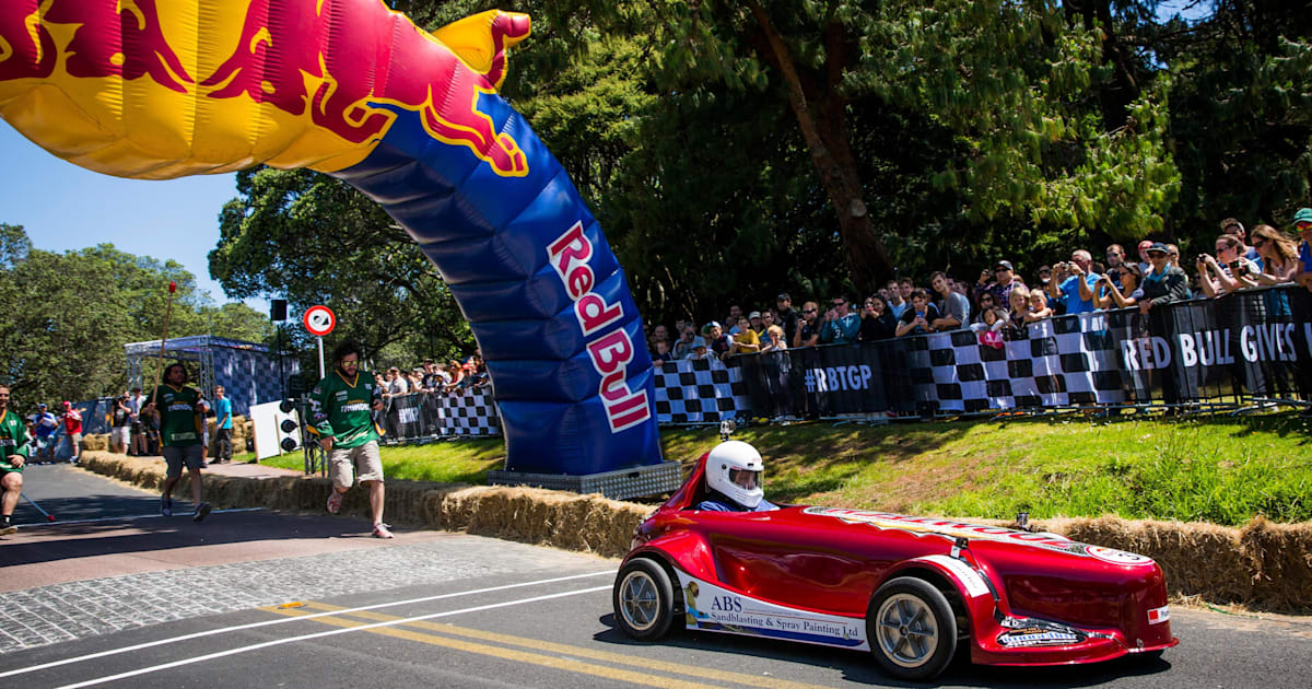 Photostory: Red Bull Trolley Grand Prix