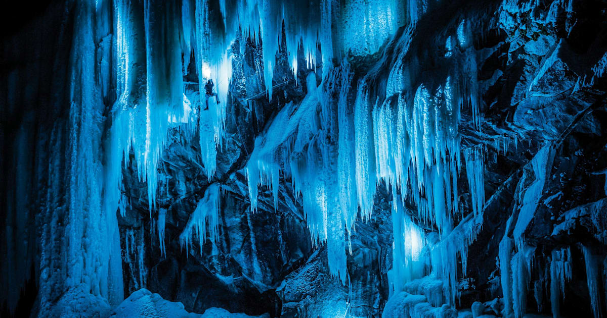 Focus On: Blue world