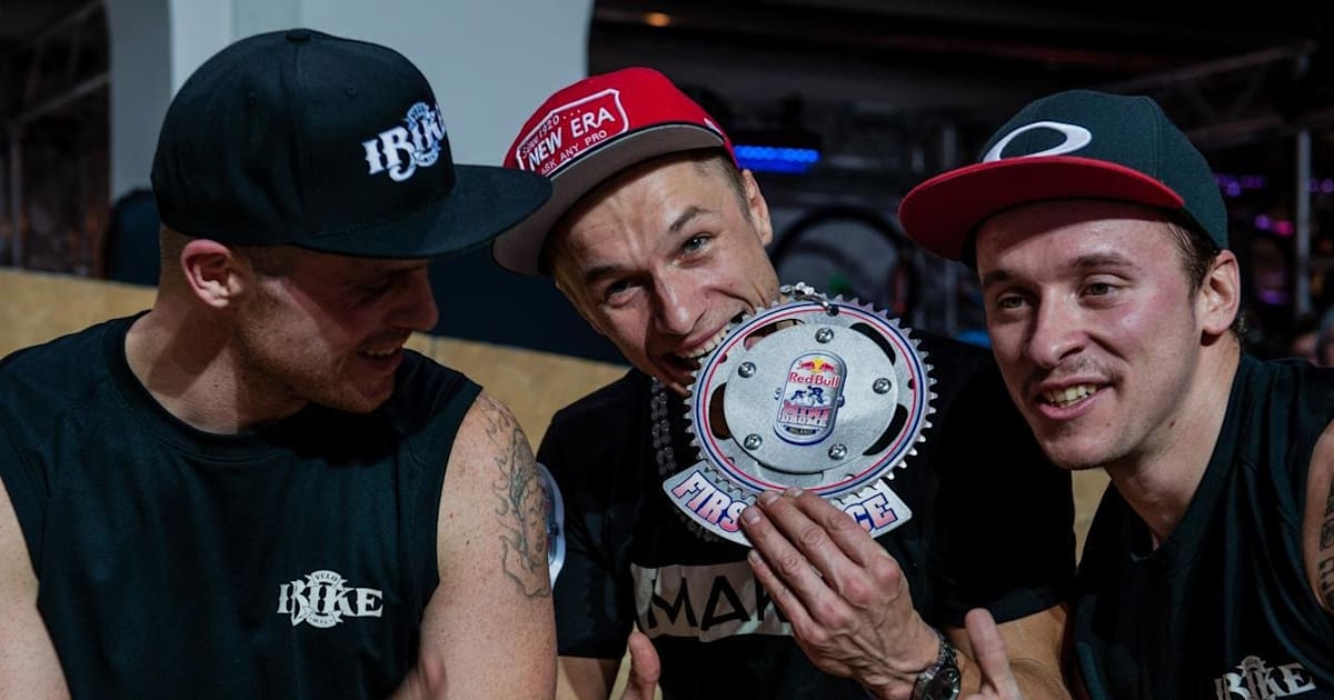 Red Bull Mini Drome: Urban Fixie Action!