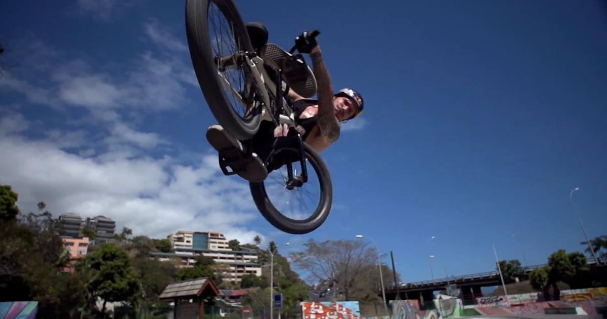 Hanging Foul con Corey Bohan: La familia del BMX