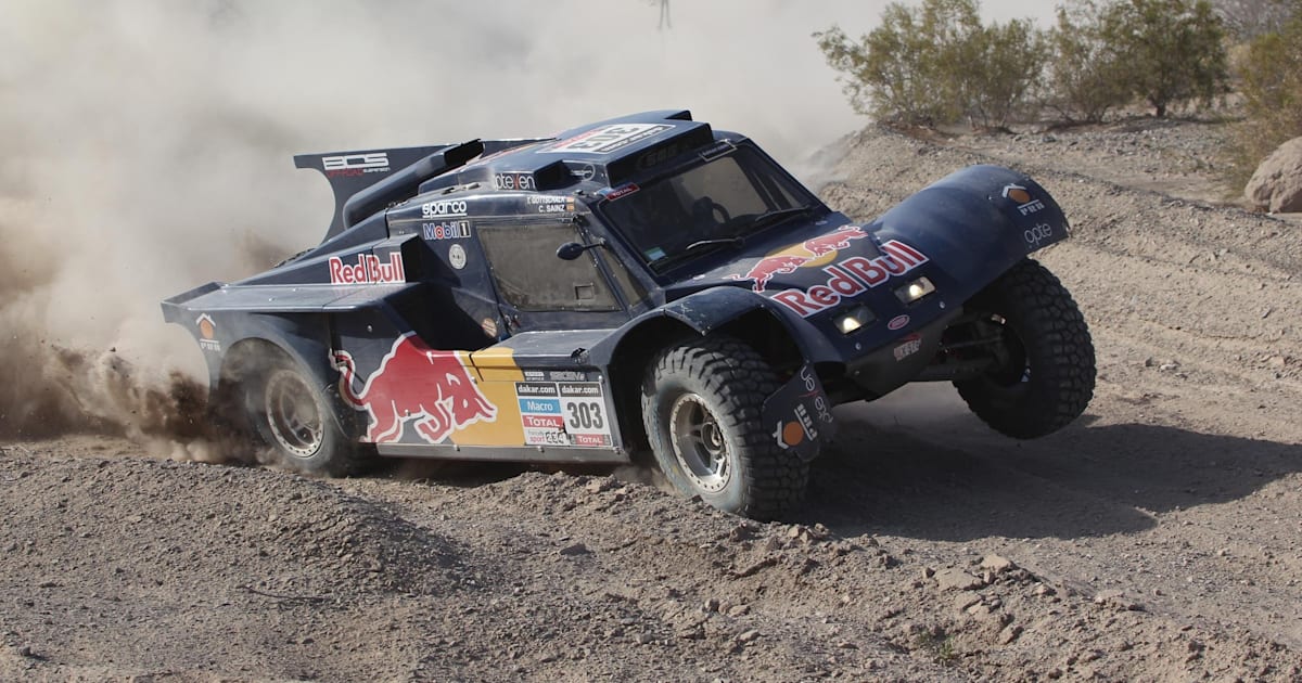 Stage Four opens the door at the Dakar