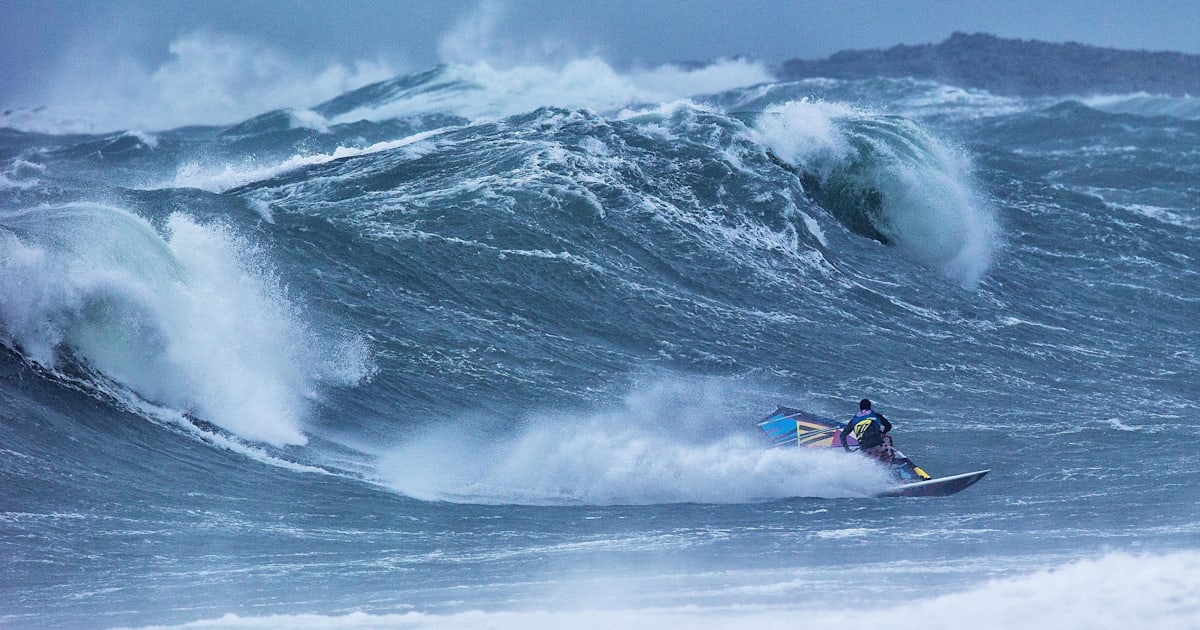 Trailer: Red Bull Storm Chase windsurfing na 70 čvorova
