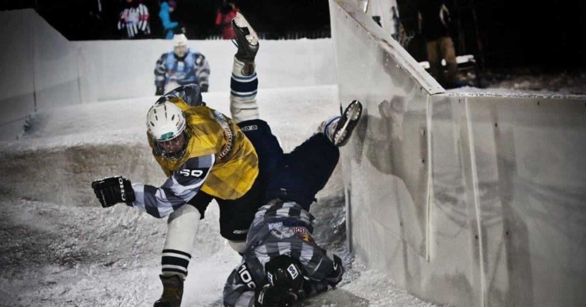 Лучшие кадры за историю Red Bull Crashed Ice