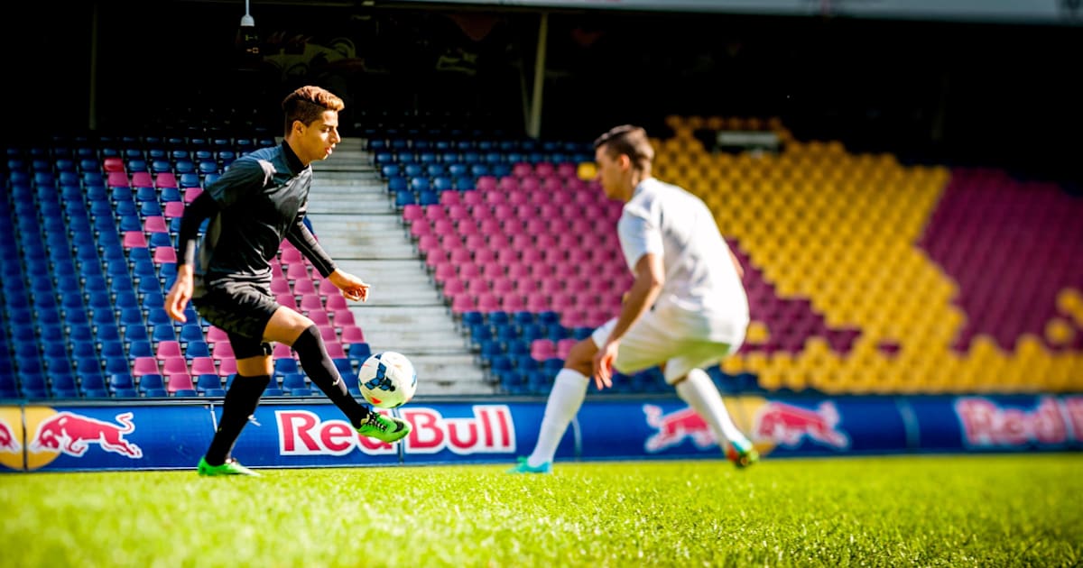 Red Bull Trickology, Folge 4: „Elastico Inverso“