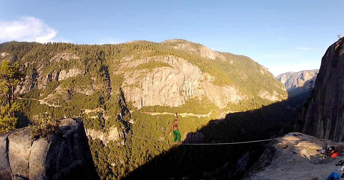 High-altitude slackline POV video from Yosemite Valley
