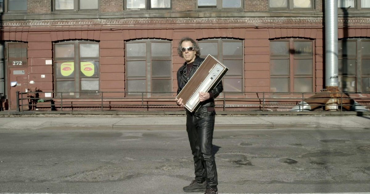 episode-two-beat:repeat-NYC-martin-rev-suicide