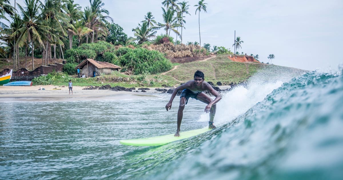 The Good Surfing Life of Varkala