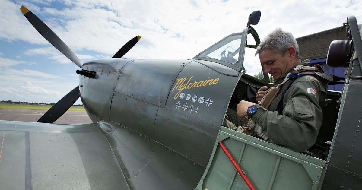 Red Bull Air Race Battle in Britain video