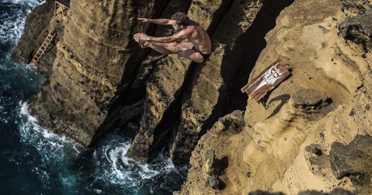 Red Bull Cliff Diving Portugal 2014 highlights