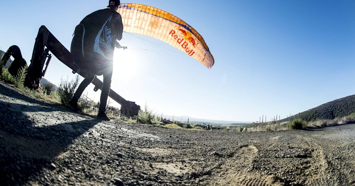 What a Day mit Paraglider Marvin Ogger | Red Bull