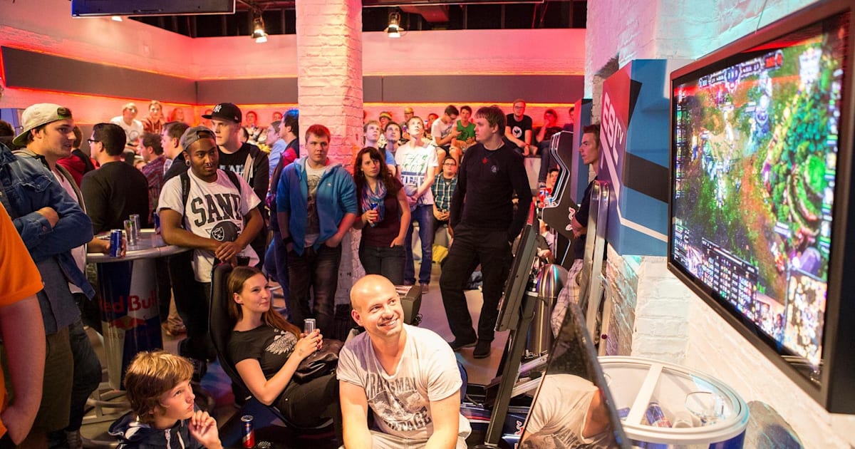 Red Bull Gaming Ground Livestream