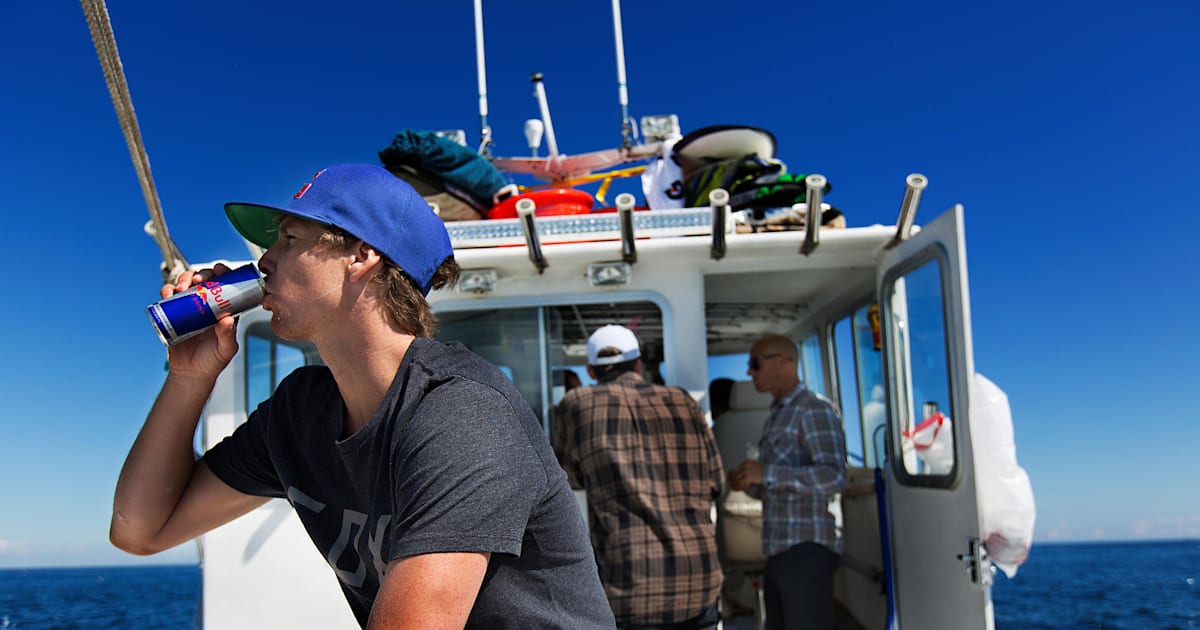 Ian Walsh surfs a secret slab, East Coast USA
