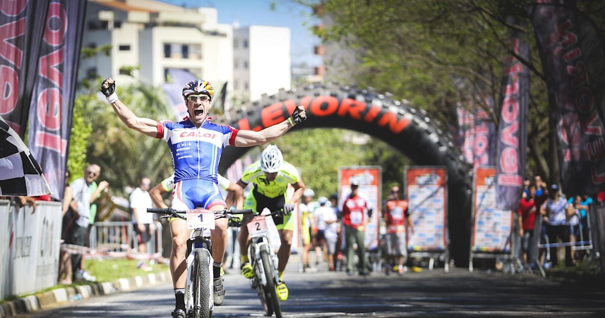 Avancini é bicampeão da Copa Internacional de MTB