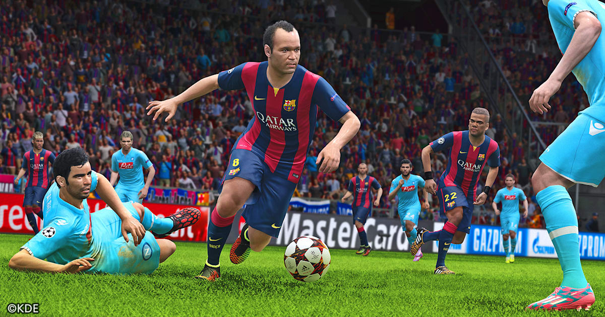 PES 15 Vs FIFA 15: Which is the better game? | Red Bull