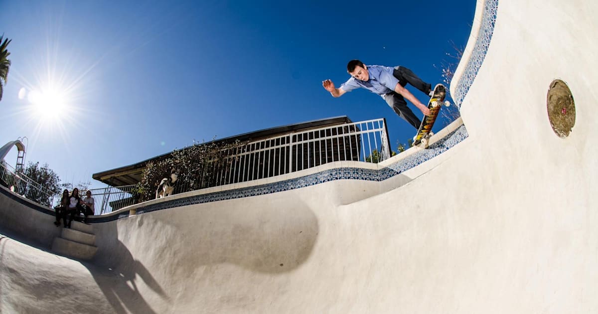 Chris Russell patina como un adulto a sus 17 años