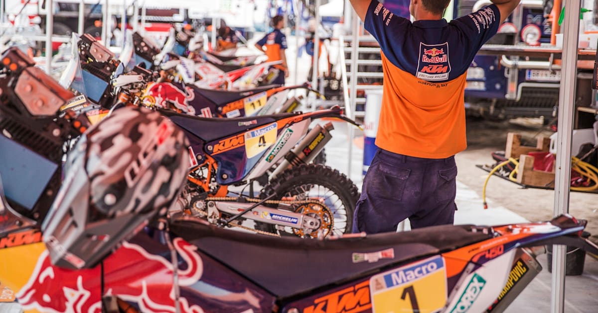 Dakar 2015 behind the scenes with the KTM Factory Team