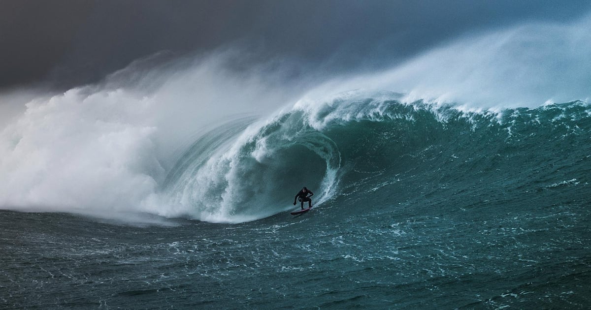 Video: Surfing Mullaghmore – Ireland | Red Bull