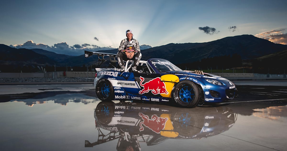 Mad Mike Whiddet Unwraps RADBUL | Red Bull Australia