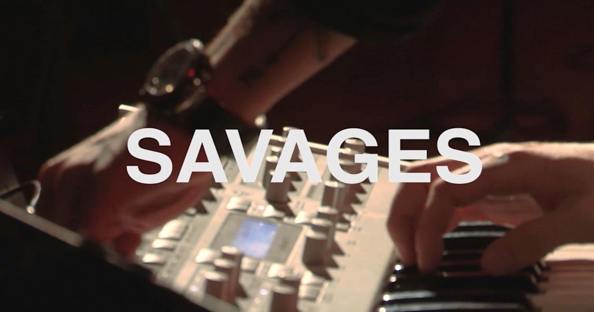 Five Knives – Savages
