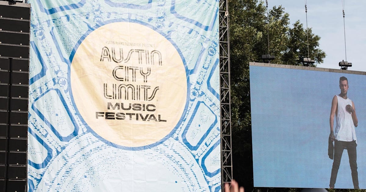 Drake Charges up ACL Festival 2015 | Concert Recap