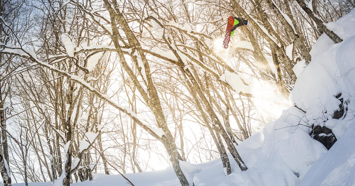 The Fourth Phase Athlete Cast | Red Bull Snowboarding